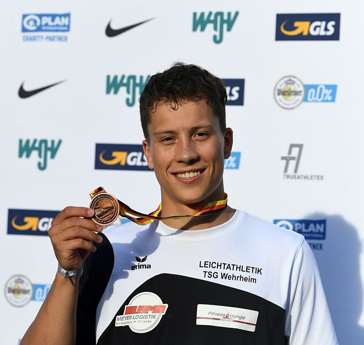 HLV Kreis Rheingau-Taunus: Deutsche Meisterschaften U23 in Koblenz (1 ...